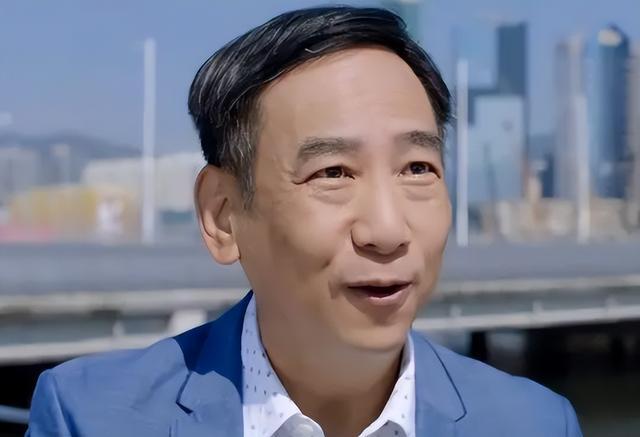 61岁老戏骨遭TVB除名！效力电视台31年演过101部戏，仍买不起房 - 伊人小筑