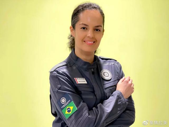 《流浪地球2》热播 巴西女演员参演 - 伊人小筑